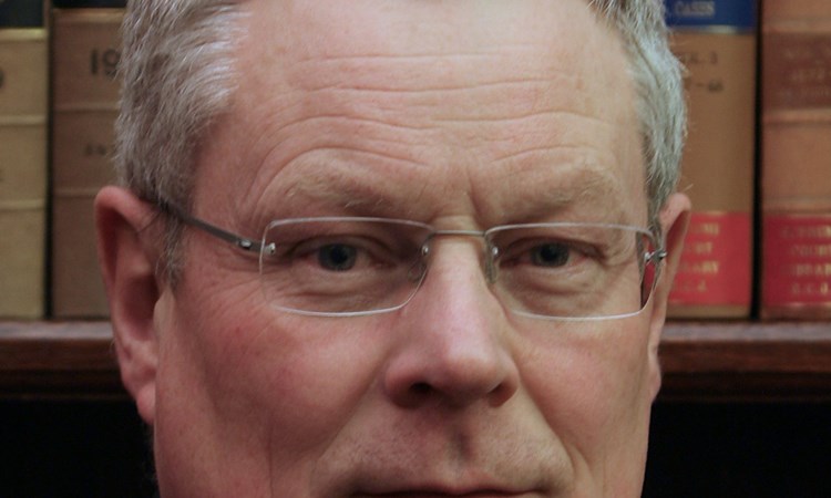 Bristol-based coach serves weekly wellbeing tennis sessions for mums