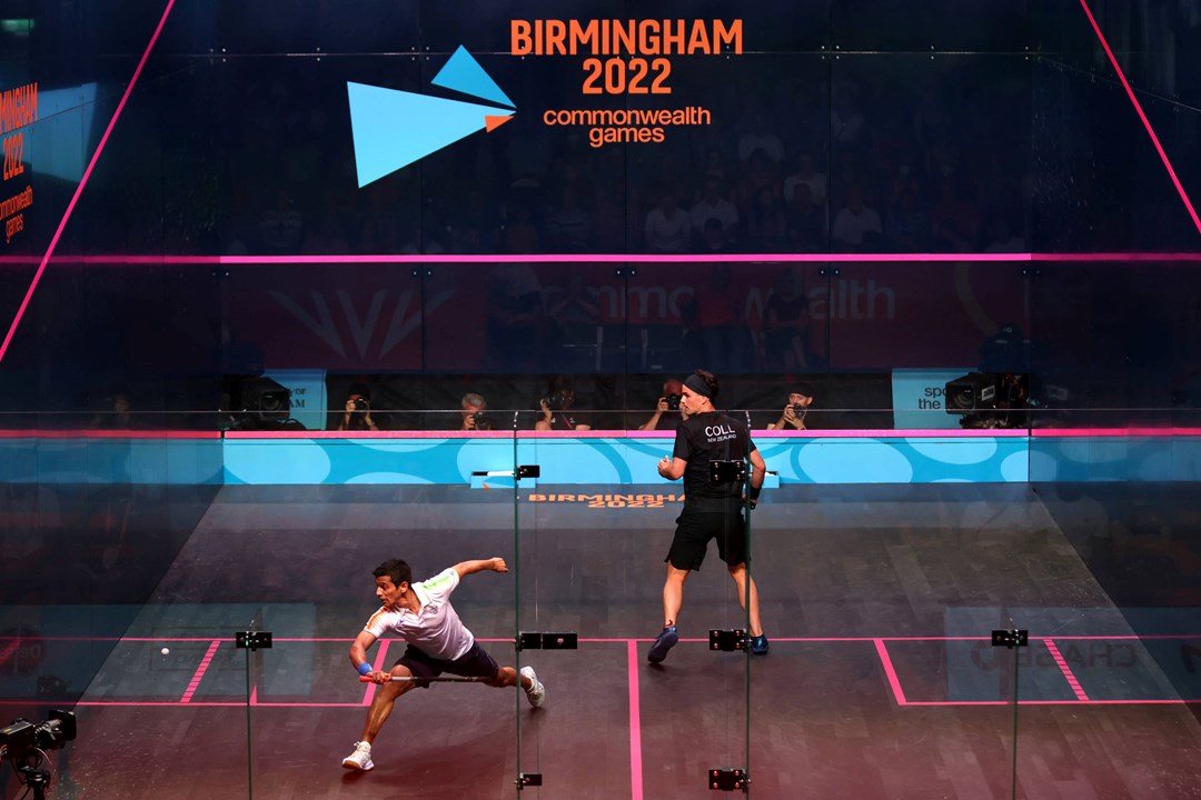 Tennis vs Squash: Key Differences & Similarities | LTA