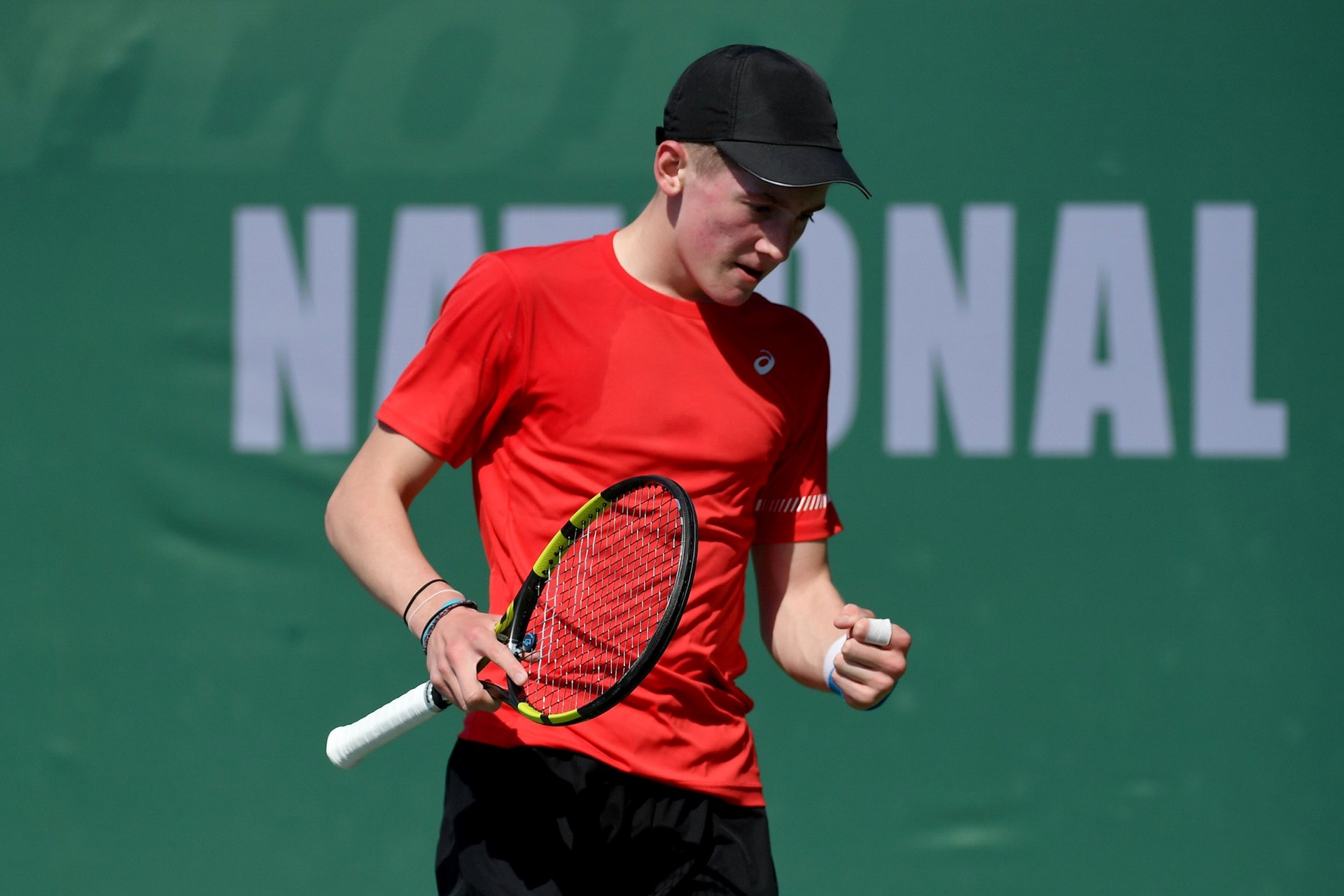 Mingge Xu and Henry Searle crowned 16U Junior National champions