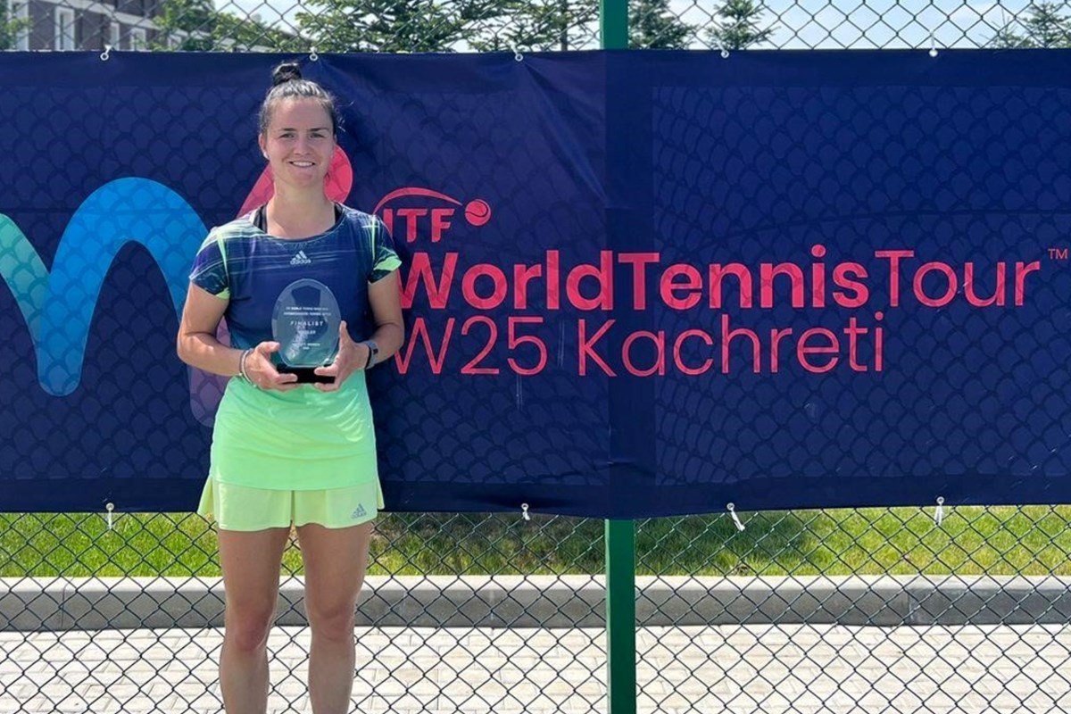 Brogan makes final, Murray turns to grass and run ends for Fearnley and ...