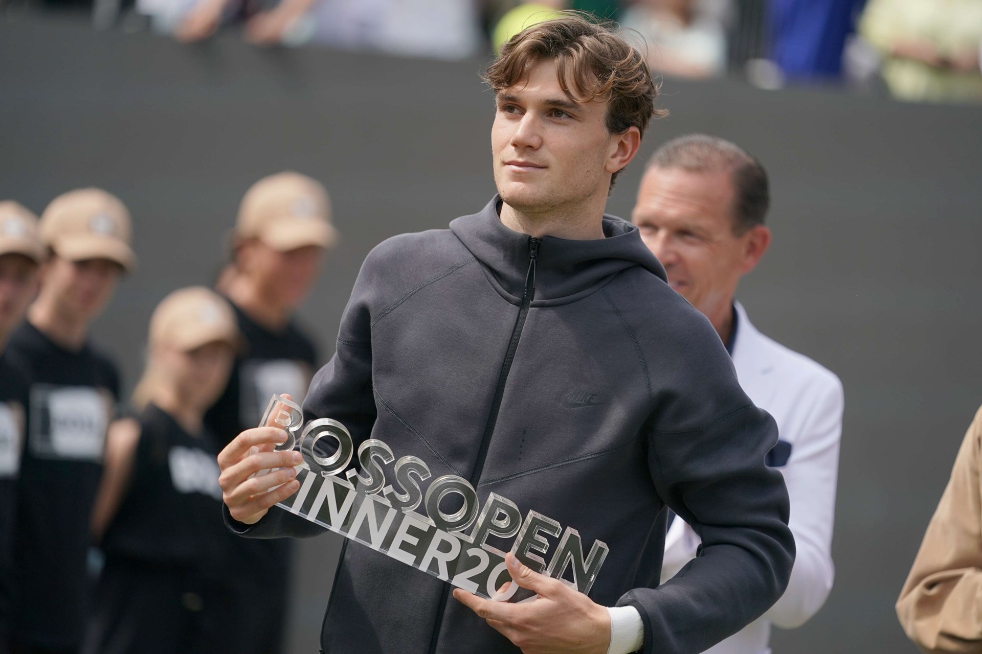 Jack Draper ousts Matteo Berrettini to clinch maiden ATP tour title | LTA