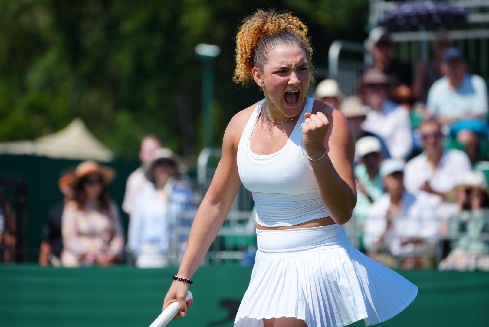 Heather Watson, Jodie Burrage, Amarni Banks & Mimi Xu amongst wild ...