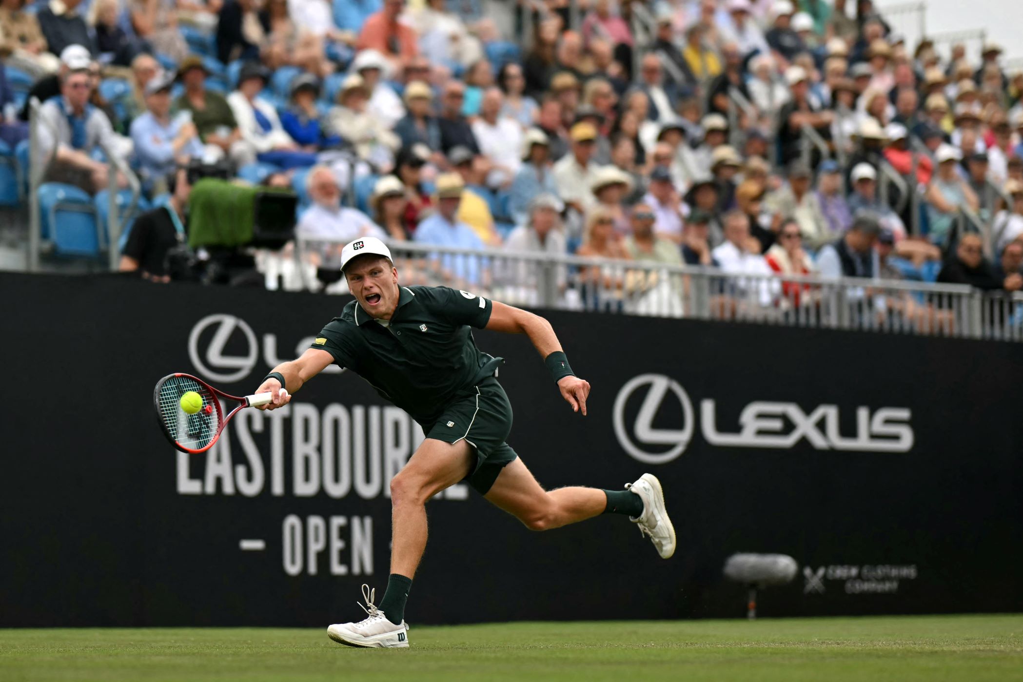 Lexus Eastbourne Open 2025: Lucky loser Jenson Brooksby takes on ...