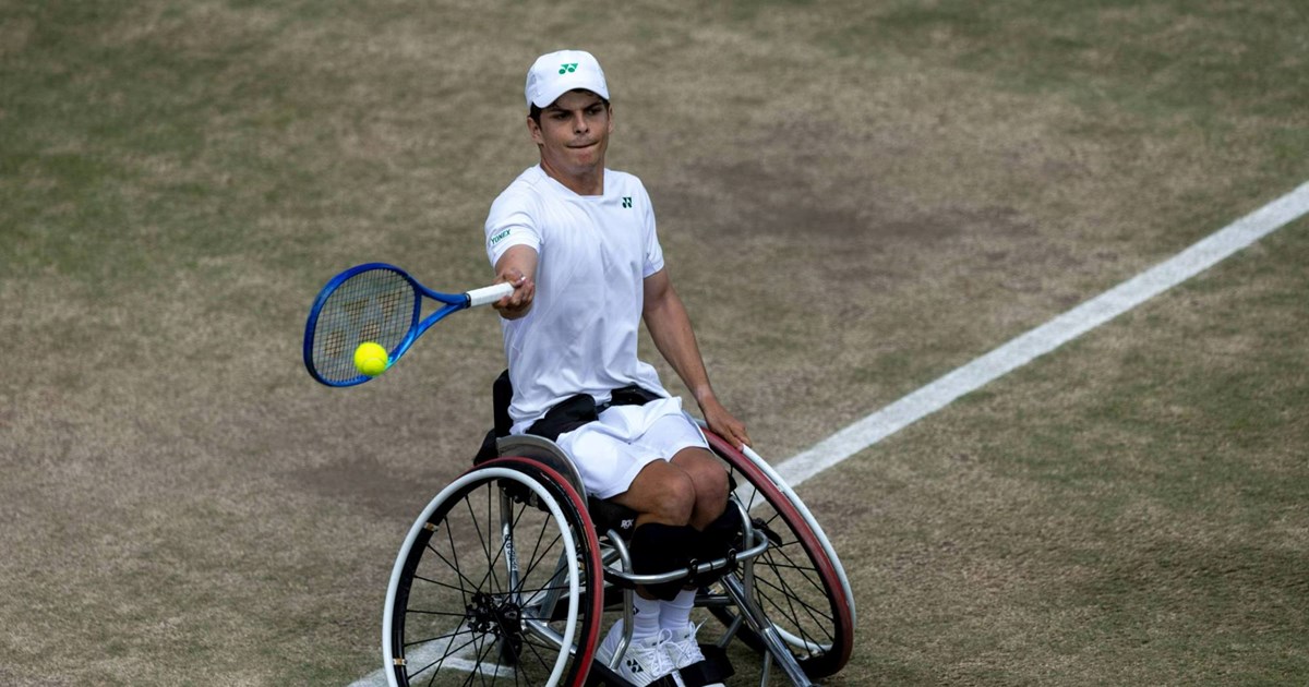 Thebeatriceromano tight complete black outfit that