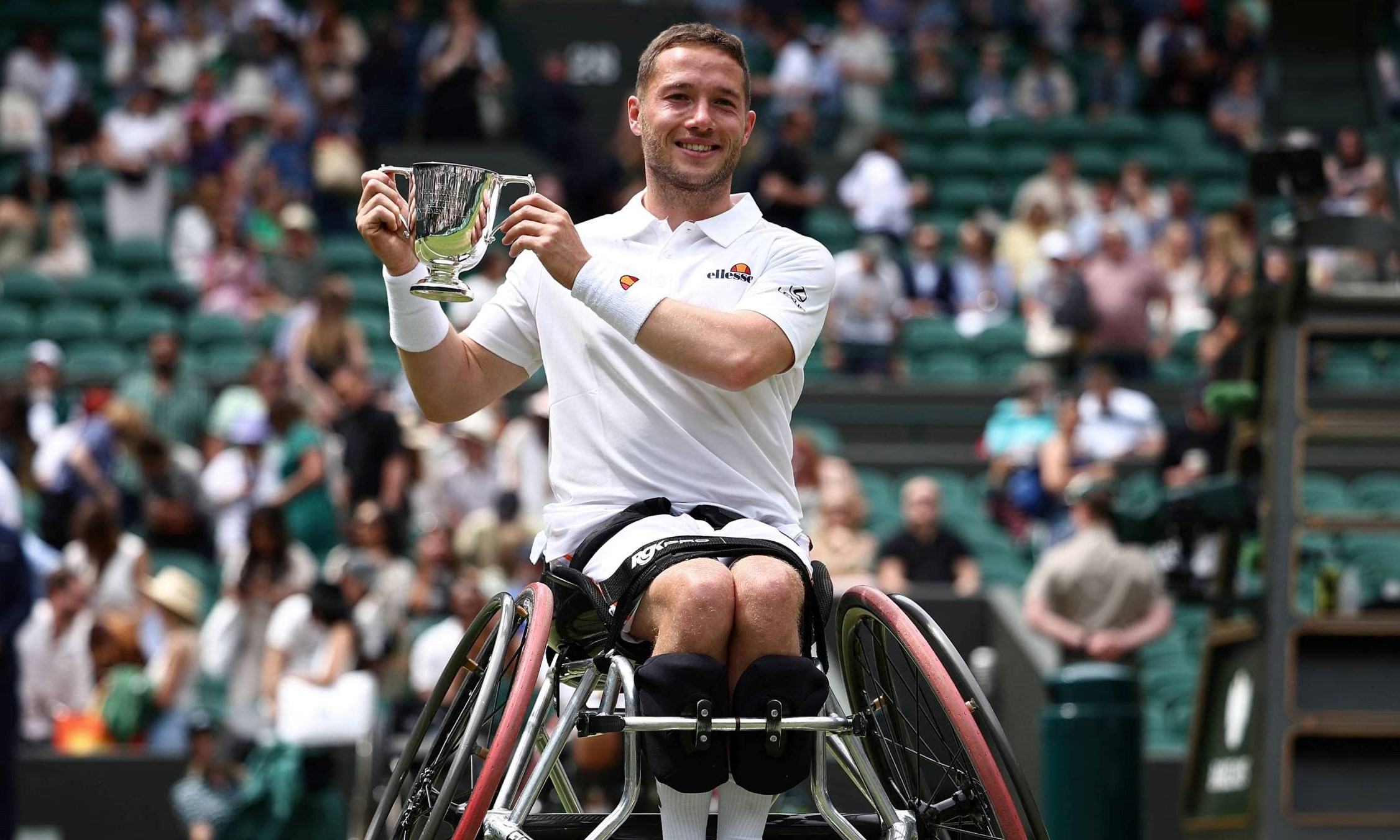 Boulter, Draper, Patten & Hewett crowned winners at the 2025 LTA Player ...