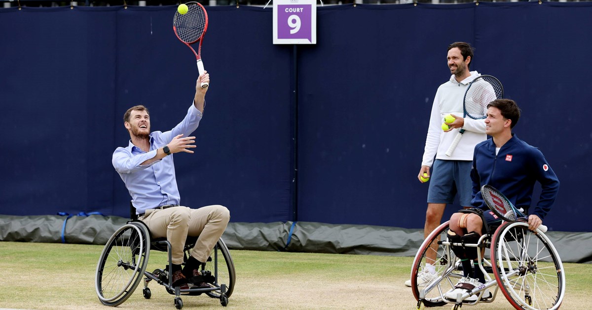 Jamie Murray gets a taste of wheelchair tennis with former Paralympic ...