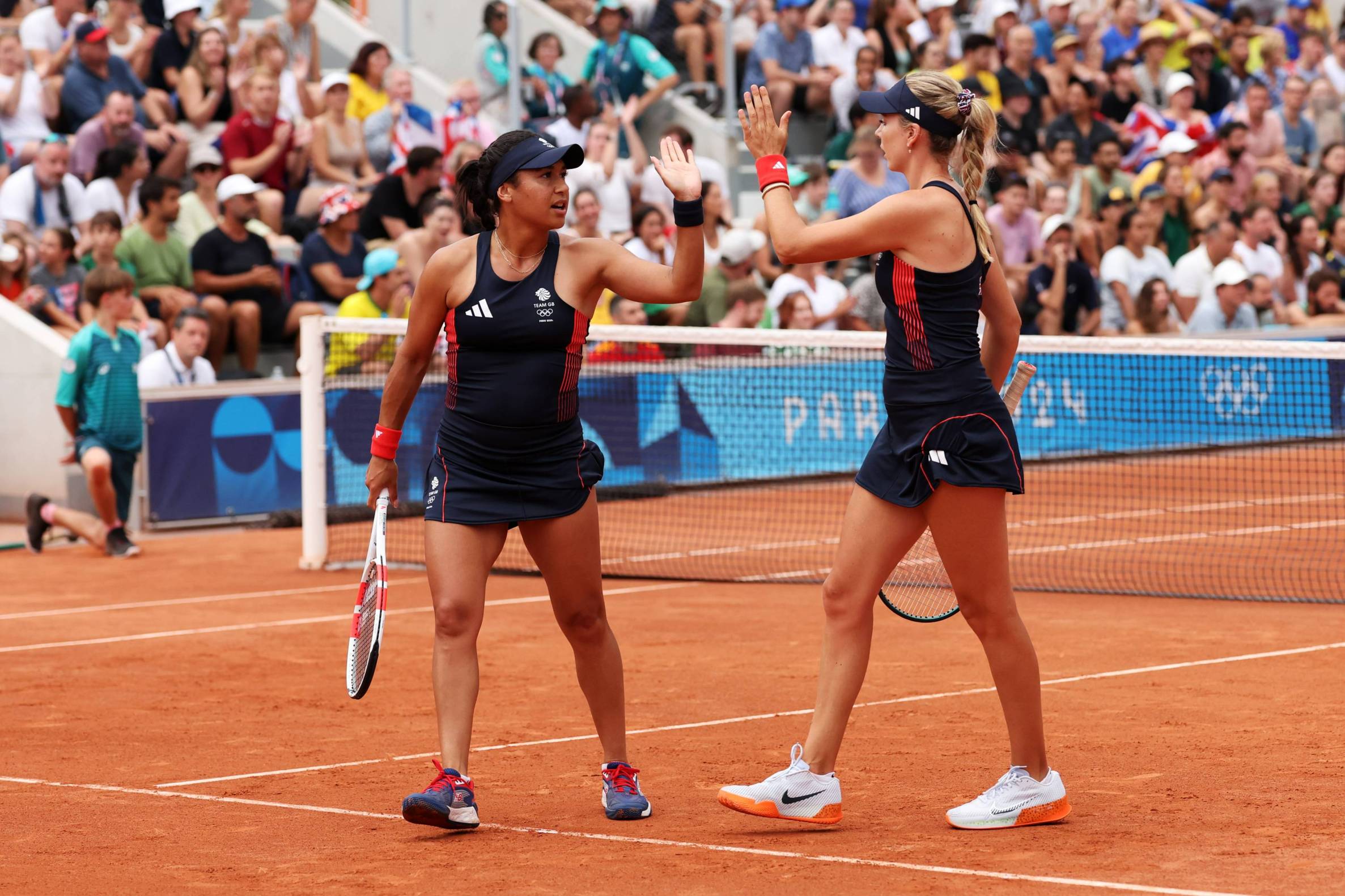 2024 Paris Olympics: Katie Boulter & Heather Watson stun sixth seeds to ...