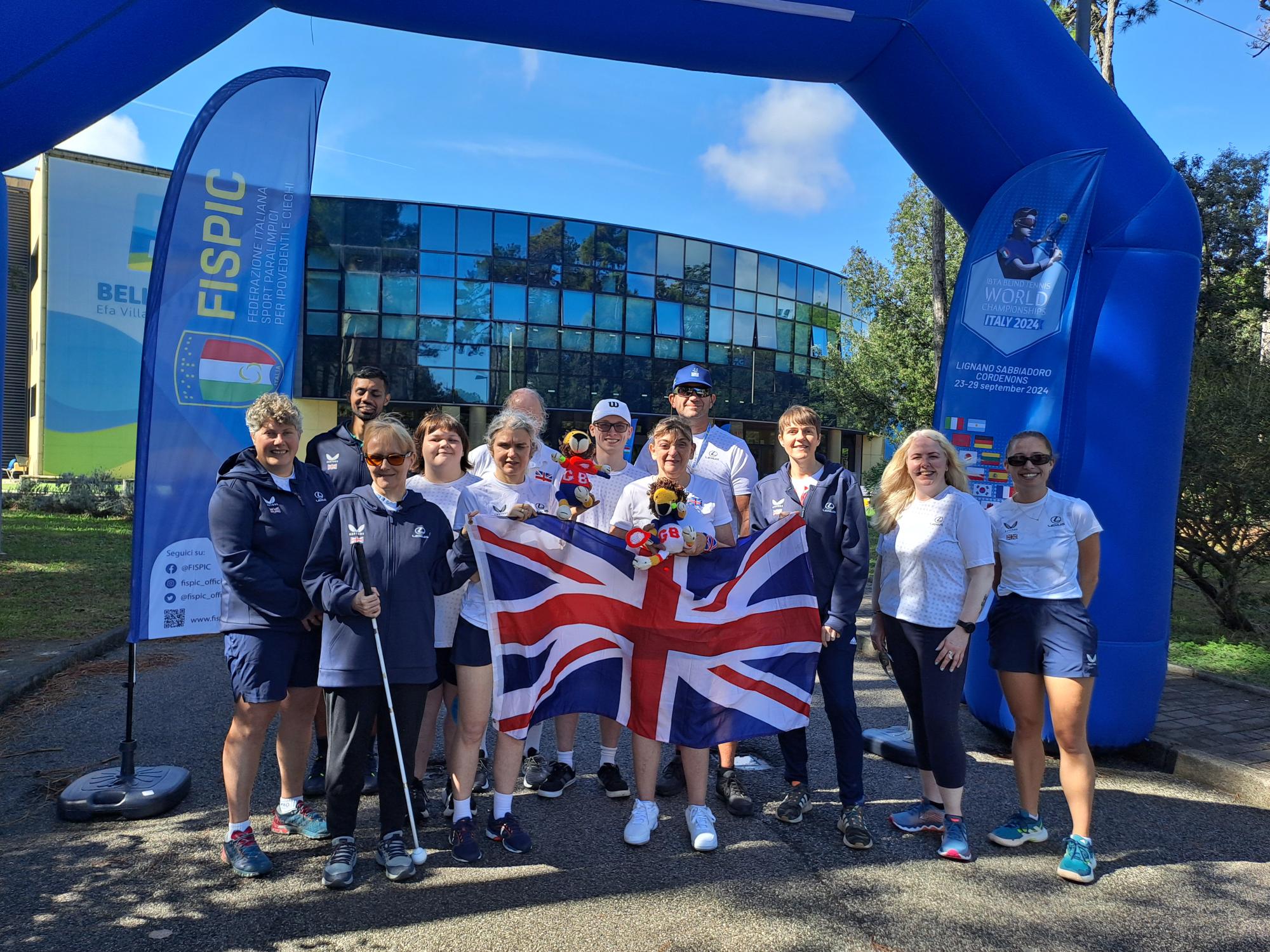 Britain’s visually impaired tennis stars Hayward and Balmforth take ...
