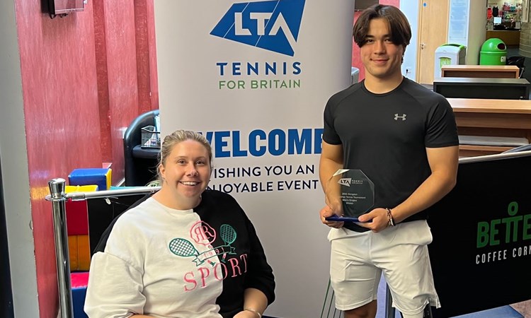 James Shaw wins first international singles title at Wroclaw Cup