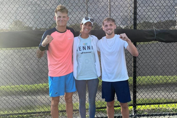 Xu and Murgett impress again