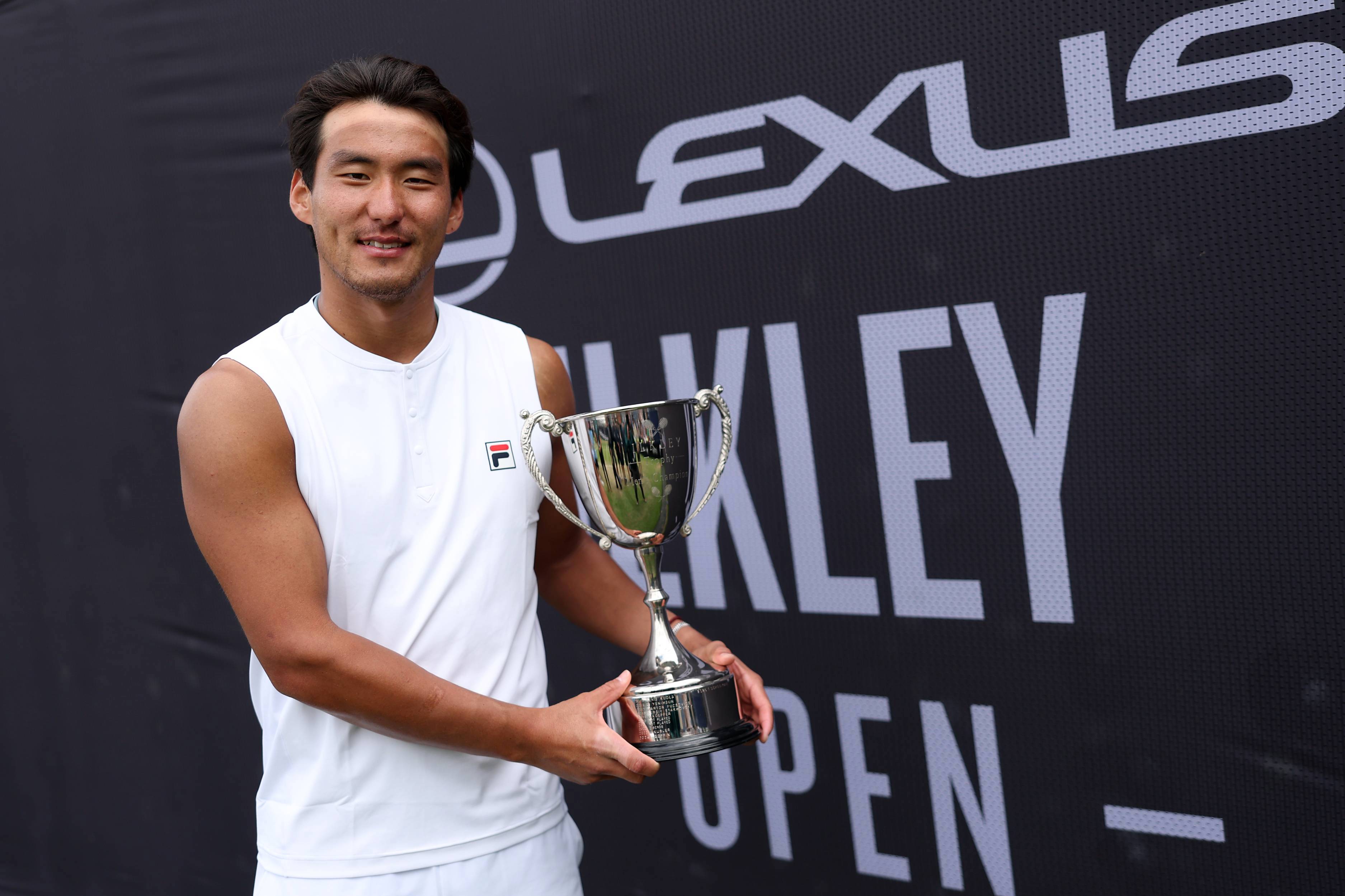 Lexus Ilkley Open 2026: Yunchaokete Bu beats Jacob Fearnley to seal ...